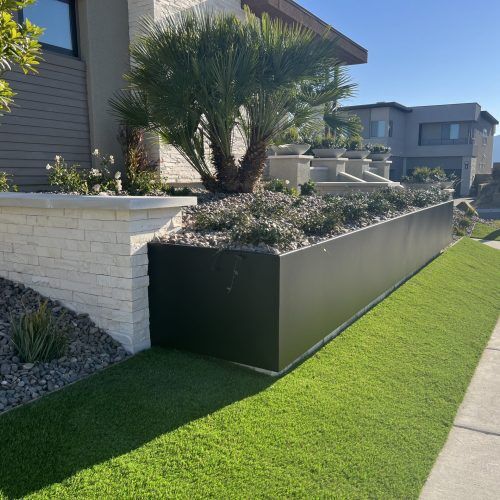 Outdoor Pots and Planter Collection - Matrix Metalworks - Las Vegas ...