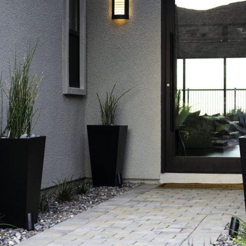 Outdoor Pots and Planter Collection - Matrix Metalworks - Las Vegas ...