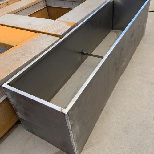 Outdoor Pots and Planter Collection - Matrix Metalworks - Las Vegas ...